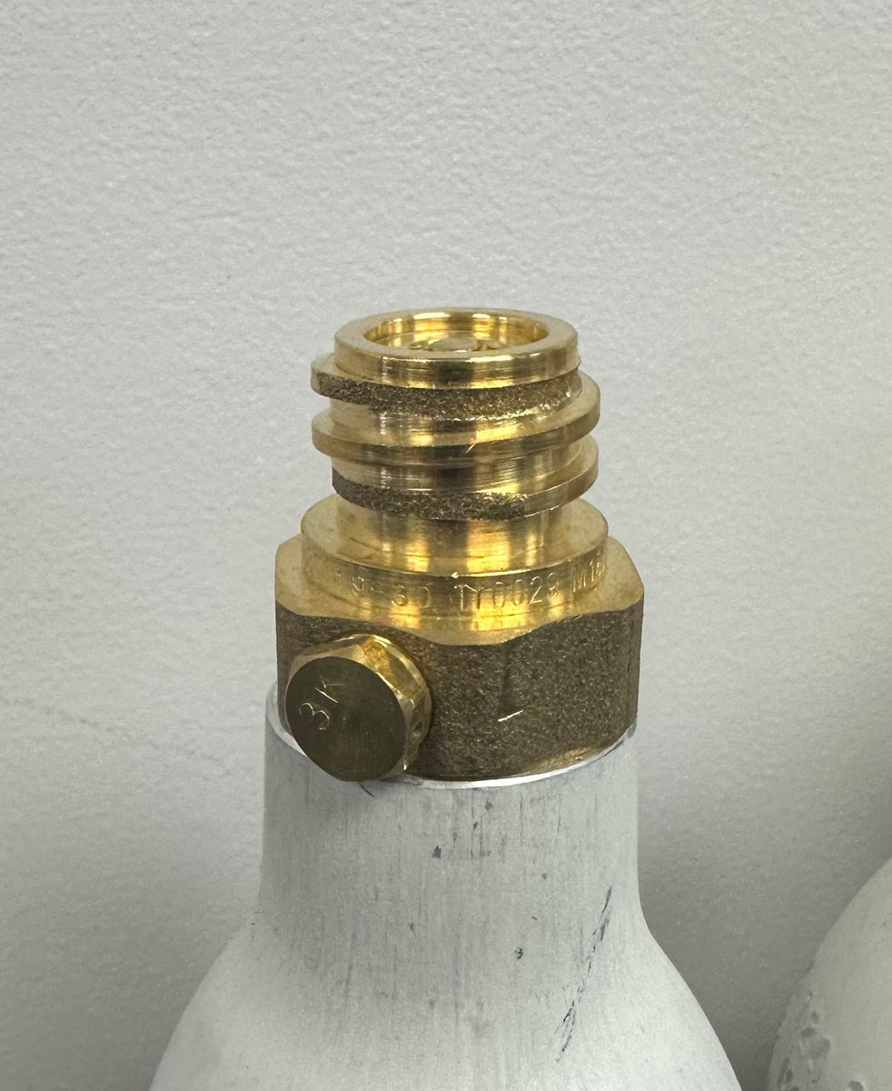 R744 Refrigerant, Carbon Dioxide, CO2, UN1013, Class 2, 14.5 oz. Recha ...